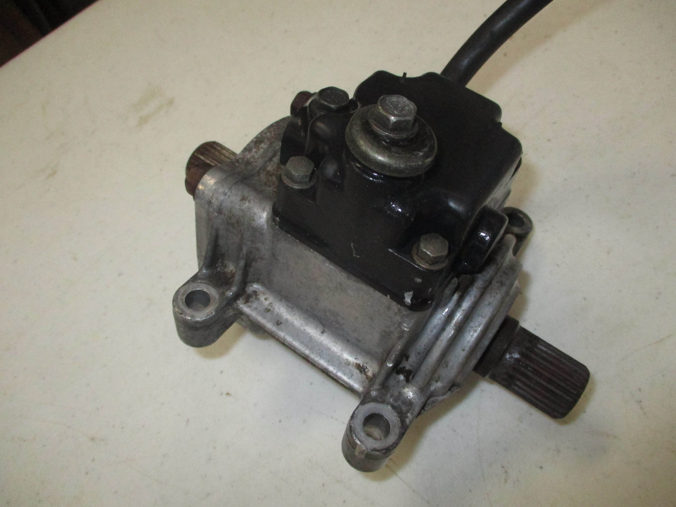 KAWASAKI MULE 2010 4WD GEAR BOX IN GOOD WORKING CONDITION! 32099-1122 ...